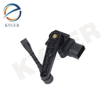 중국 KYGER 고품질 LR020155 자동차 부품 높이 센서 전면 랜드로버 디스커버리 3 2005-2009 L319 클래식 판매용