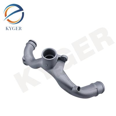 China Cooling System Engine Coolant Hose LR090630 For Land Rover Discovery 4 5 Range Rover Sport Velar New Defender for sale