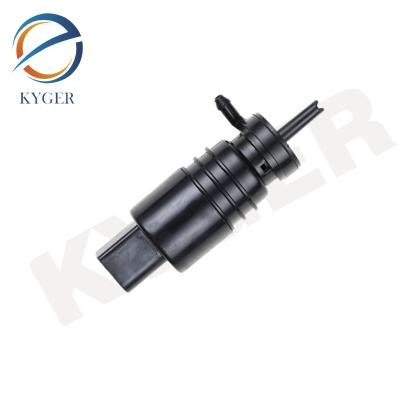 Cina 67127302589 Pompa di pulizia del parabrezza Resistenza al calore Per BMW E36 in vendita
