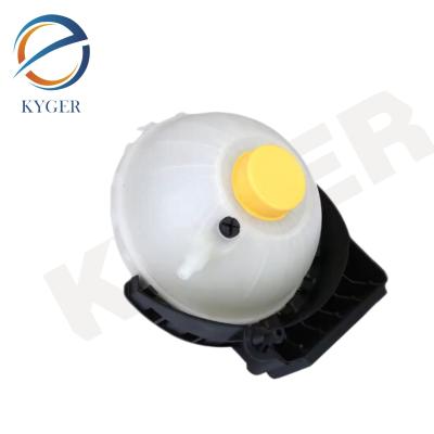 China 1713 7642 158 Auto Parts Engine Coolant Reservoir Tank 17137642158 Expansion Tank For BMW N13 B38 N20 F20 F30 F35 F32 for sale