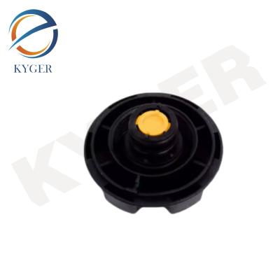 China 1711 7639 021 Auto Car Parts Coolant Expansion Tank Cover For BMW E90 E60 E80 X5 E70 F83 F82 17117639021 1713 7516 004 for sale