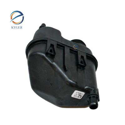Cina 17138617045 Ricambi auto Serbatoio di espansione del refrigerante Serbatoio di riserva 1713 8617 045 per BMW F20 F21 F22 F30 in vendita