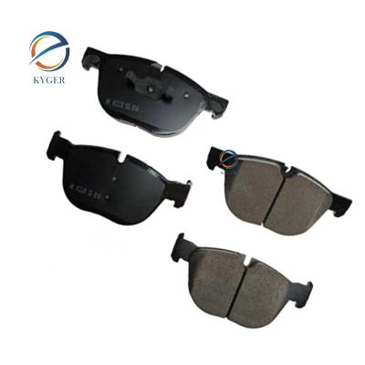 Cina Sette di cuscinetti per freni anteriori 3411 6852 253 34116852253 34116779293 34116778403 34114074370 per BMW X5 E70 BMW X6 E71 cuscinetti per freni in vendita