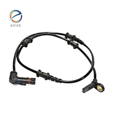 Cina 1645400917 Auto Auto Parts ABS Sensore di velocità delle ruote 164 540 09 17 per Mercedes Benz W164 GL320 ML320 ML350 in vendita