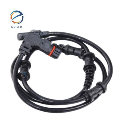 Cina 1645400917 Auto Auto Parts ABS Sensore di velocità delle ruote 164 540 09 17 per Mercedes Benz W164 GL320 ML320 ML350 in vendita