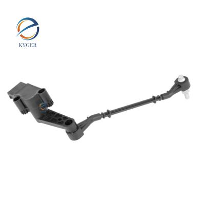 Cina Ricambi auto LR023651 Sensore di livello di altezza Fronte LR010827 per Land Rover Range Rover Sport in vendita