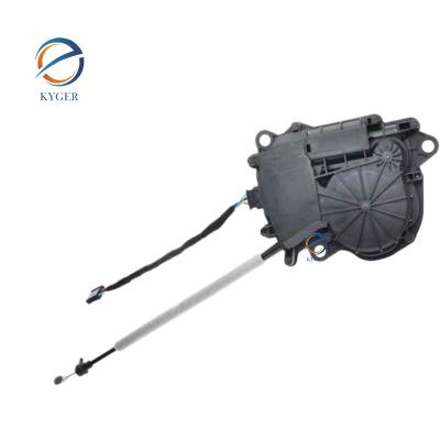 China Autoonderdelen 51247374006 Achterluik slot actuator Deur slot actuator Achterluik 5124 7374 006 voor BMW X1 F48 F49 Te koop