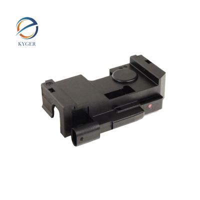 China 2048704458 Factory Direct Hood Lock Switch 2048703158 for Mercedes-Benz ML GLE W166 High Quality Auto Parts for sale