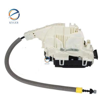 China 2047201535 Auto Part Door Lock  204 720 15 35 A2047201535 for Mercedes Benz W211 W212 Factory Direct Sale Car Accessories for sale