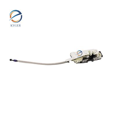 China 2047202235 High Quality Auto Parts Front Right Door Lock Latch Actuator 204 720 22 35 for Mercedes-Benz W204 W212 S204 C207 X204 for sale