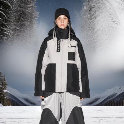 Cina 100% poliestere rigido conchiglia sci neve abbigliamento per adulti unisex impermeabile design a vento in vendita