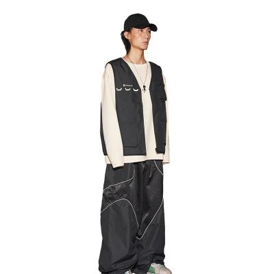 Cina Pantaloni con linee riflettenti impermeabile Sport Wear Costume a prova di vento caratteristica Corrispondenza colore in vendita