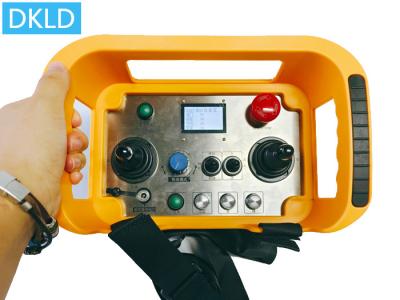 China 250 Meter Wireless Remote Control For Two Universal Endless Rocker Unmanned Tractors for sale