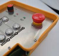 China IP65 Portable Remote Wireless Crane Controller Large Size Customized for sale