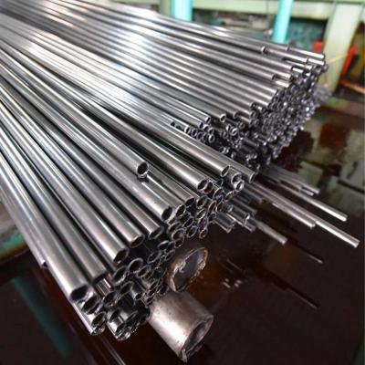 Cina Ss316l ha saldato il tubo AISI 201 di acciaio inossidabile tubatura di acciaio inossidabile 202 301 316 in vendita