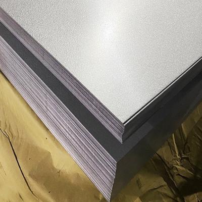 Cina L'elettrotipia galvanizzata del piatto della immersione calda Z140 della lamiera sottile del ferro galvanizzato di SECC 8mm 12m ha galvanizzato lo strato in vendita