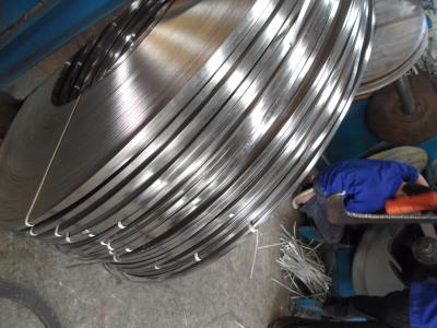 China Distribuzione a caldo ASTM AISI 302 303 304 Grade Coil in acciaio inossidabile 1000mm 1219mm Larghezza for sale