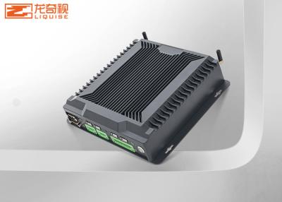 Cina L'ospite industriale Fanless d'acciaio galvanizzato del PC ha incluso il percorso morbido in vendita