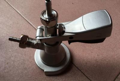 China G typeKeg Coupler With round handle for sale