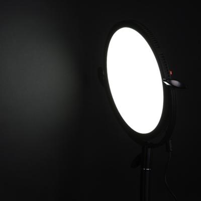 Cina Luce intermittente leggera portatile Dimmable libero del FlapJack ultra sottile rotondo LED video in vendita