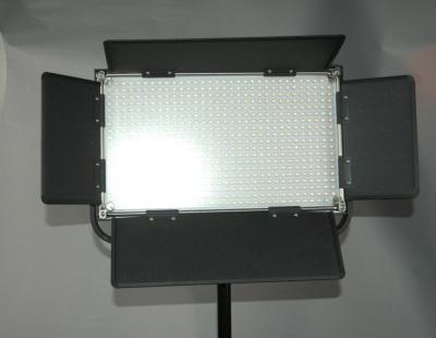 Cina Il nero di Aluminun che alloggia il video pannello LED604ASV di LLEDLight con il supporto di V in vendita