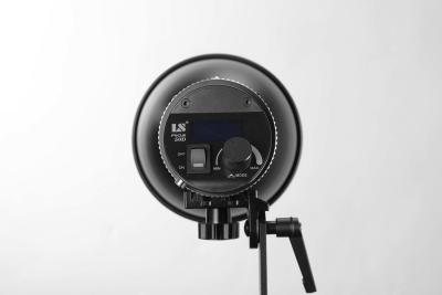Cina Fuoco compatto 50D, luce del giorno 5600K, 9714Lux/m della luce del LED con il riflettore, con telecomando in vendita