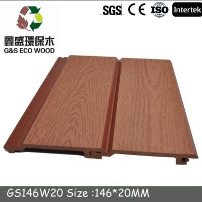 Cina Rivestimento di pavimentazione composito di plastica di legno della parete esterna di Wpc del disegno di 14MM X di 117 in vendita