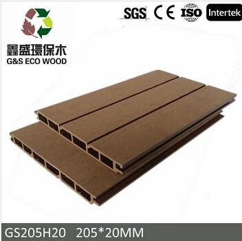 Cina Rivestimento di pavimentazione composito di plastica di legno della parete esterna di Wpc del disegno di 14MM X di 117 in vendita