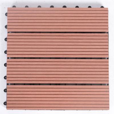Cina Rivestimento esteriore rapido di UVproof Wpc delle mattonelle di Decking del giardino 23mm Diy dell'installazione in vendita