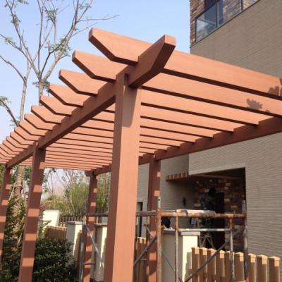 Cina Pergola coperta di legno WPC della pergola di temperatura del giardino UV resistente di resistenza in vendita