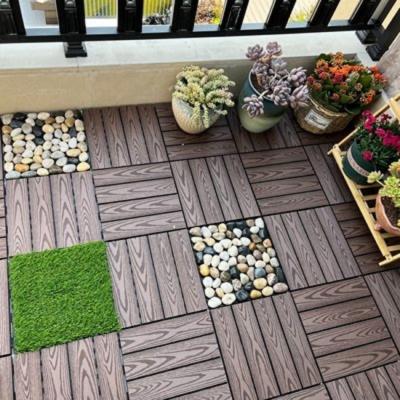 Cina Il Decking di plastica della cavità di Decking di 300X300MM Brown WPC DIY si imbarca sull'invecchiare resistente in vendita
