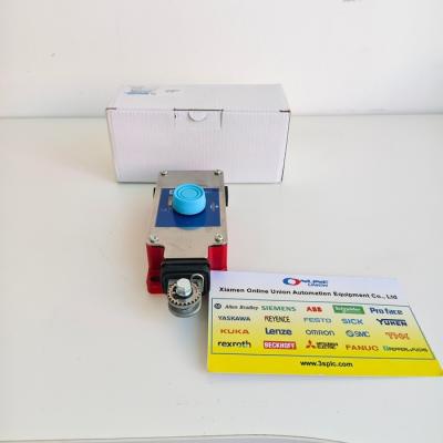 China XY2CH13250 Schneider latching emergency stop rope pull switch for sale