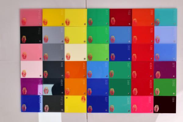 Quality High Glossy White Customized 1.8mm 2.5mm Cast Colored Acrylic Sheet Plexiglass for sale
