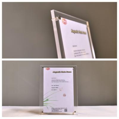 Cina Regalo quadrato a doppio lato spessore personalizzato telaio fotografico acrilico con stand in vendita
