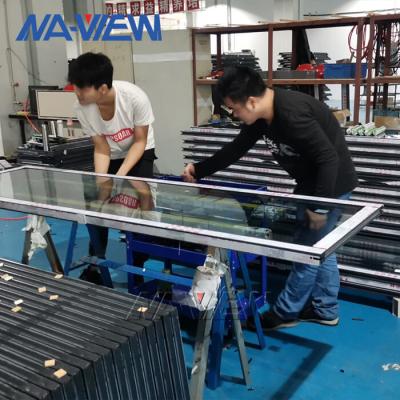 China Grote Betaalbare van de Aluminiumschuine stand en Draai Aangepaste Vensters Te koop