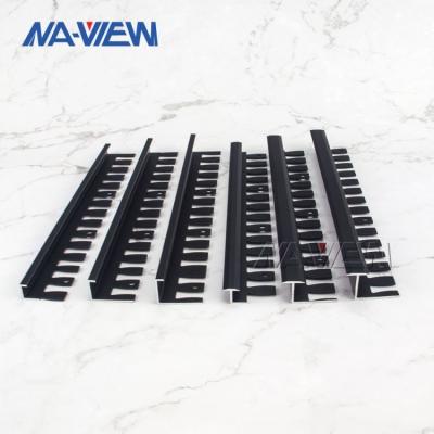 Cina Disposizione Bullnose ceramica nera dell'angolo di angolo del bordo delle mattonelle del metallo in vendita