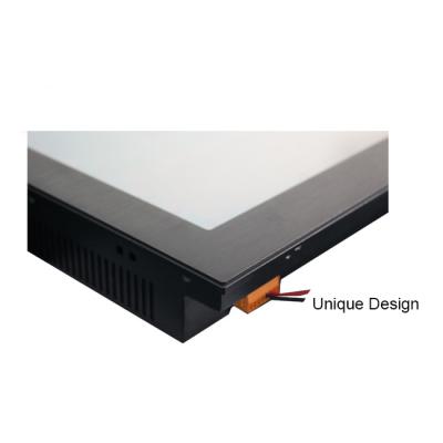 Cina risoluzione industriale Fanless del PC 1024*768 del pannello di tocco di CC 24V in vendita