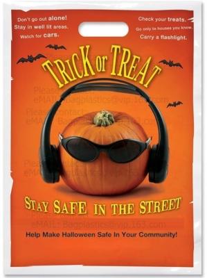 China Las bolsas de plástico cortadas con tintas reciclables de la manija PE con propio logotipo, biodegrad cortado con tintas reutilizable de costura de encargo resistente Shopp de la manija en venta