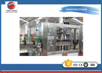 Cina Consumo basso rotatorio ad alta velocità dell'imbottigliatrice di vetro di birra 380V 3.8kw in vendita