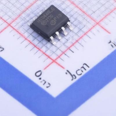 China Isolated mosfet driver MICROCHIP HT0440LG-G featuring dual outputs and internal clock disable function for sale