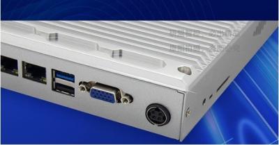 Cina 50000000 volte colpite interamente in un pc industriale 2GB DDR3 Ubuntu di Aio del pc del pannello in vendita