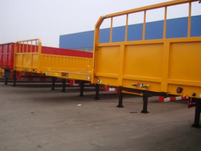 China Low Price Cargo Side Wall Truck and Trailer for Multipurpose 3 Axles 60ton Steel Pipe Transport Flatbed Cargo Semi Trailer for sale