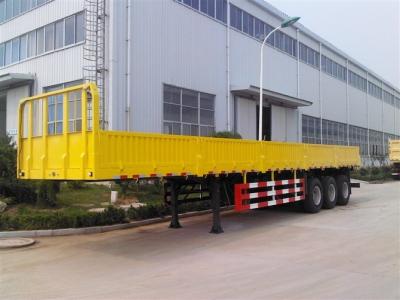 China 3 Axles Cargo/Fence Semi Trailer with Side Wall 2-Axle 40FT Platform Semi Trailer with Side Gates for Japan for sale