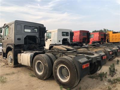 China Factory Price Top Brand Used Tractor Head 50 Ton Euro III Trailer Head Used Sinotruck HOWO 6X4 Tractor Truck for sale