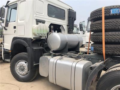 China Original Condition Used HOWO Diesel Truck 371HP Tractor Truck 10 Wheeler Head Tractor 6X4 Trailer Head 2016 Model for sale