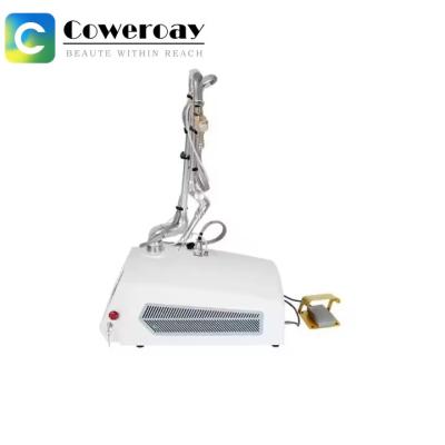 Cina 60W Alta potenza di Co2 Laser fratturato rimozione cicatrici Antiaging Machine Mprove della pelle in vendita