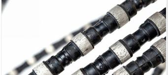 China Rubber+Flat Spring Reinforced Diamond Wire Saw with 10.5mm Diameter Sintered Beads for Cutting Steel and Cast Iron for sale