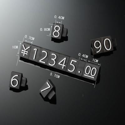 China Customizable 3D Digital Convex Plastic Watch Display Stand with Pricing Cubes for sale