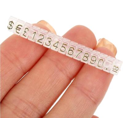 China 3mm Small Jewellery Plastic Cube Tags Display Stand for sale