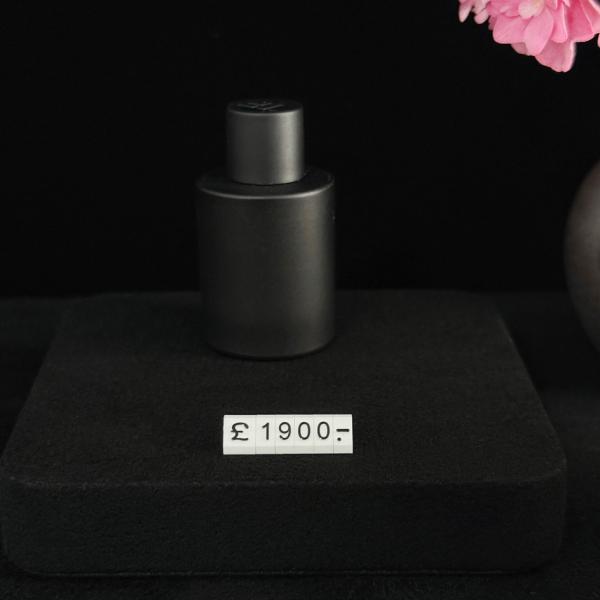 Quality High Contrast Mini Price Tag Cubes Triangular 5x3mm for Jewellery Display for sale